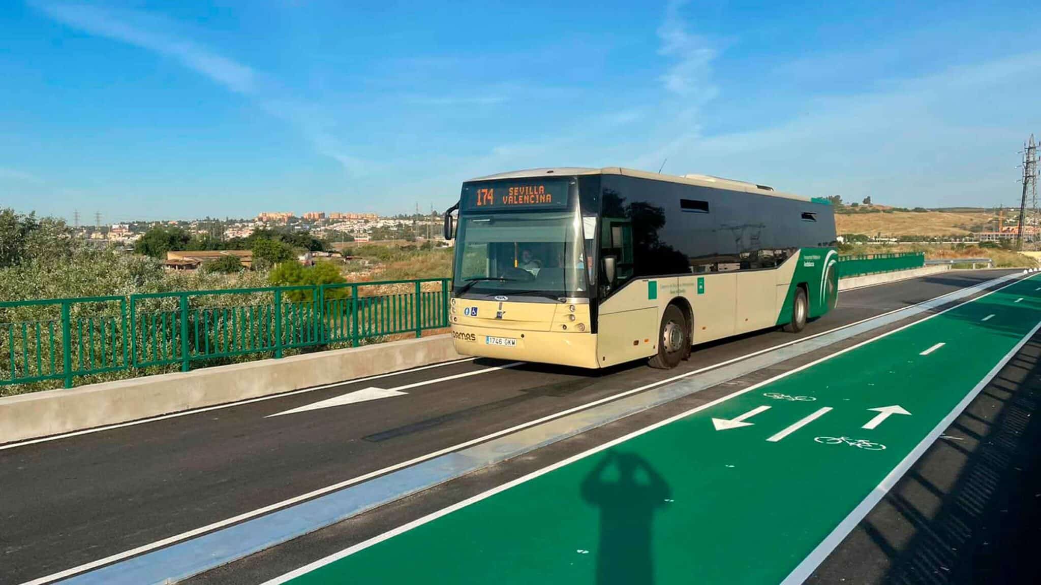Adjudicada la ampliación del carril Bus-Vao entre Sevilla y el Aljarafe